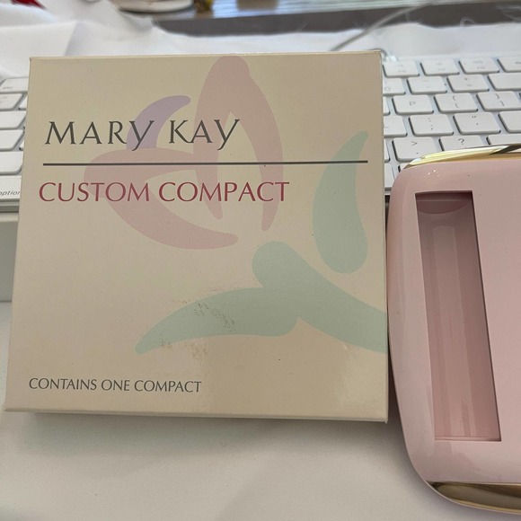 Mary Kay | Bags | Vintage Mary Kay Cosmetic Products Refillable Custom ...